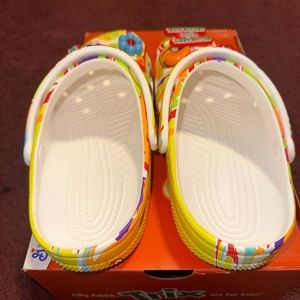 CROCS | Shoes | Euc General Mills Trix Crocs M8w | Poshmark